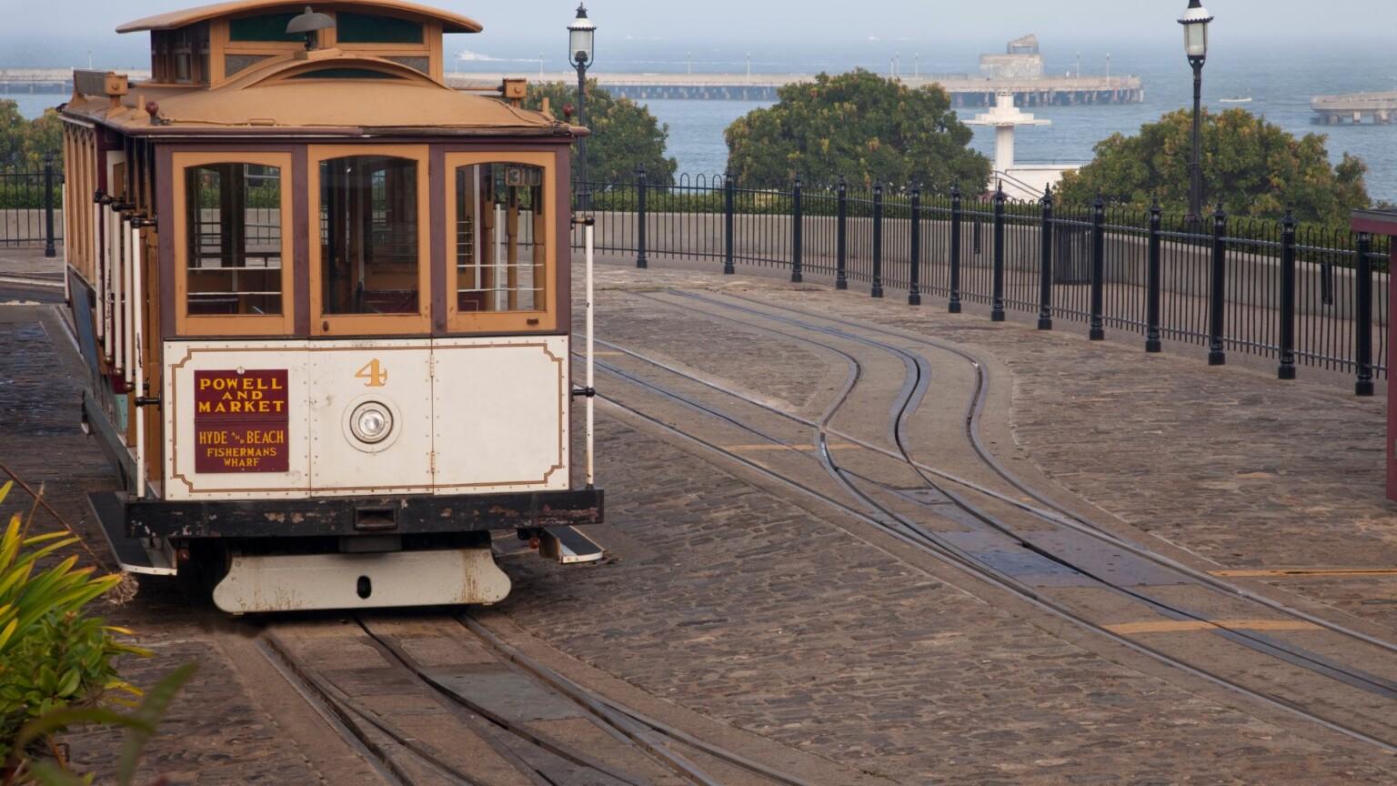 San Francisco Cable Cars: Tickets, Routes, History, Tips & More ...